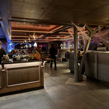 UNDERCROFT - Updated December 2025 - 73 Photos & 55 Reviews - 201 NW A ...