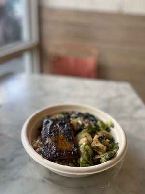 DIG INN - Updated December 2025 - 215 Photos & 232 Reviews - 1297 ...