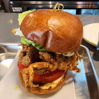 TOPSIDE TAVERN - Updated April 2025 - 81 Photos & 25 Reviews - 10 S ...