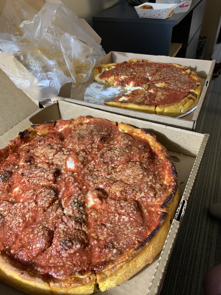 BEGGARS PIZZA - BOLINGBROOK - 20 Photos & 81 Reviews - 300 Veterans ...