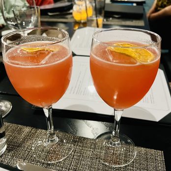 FIN & TONIC - 398 Photos & 174 Reviews - 1301 Bridgeport Way, Suffolk ...