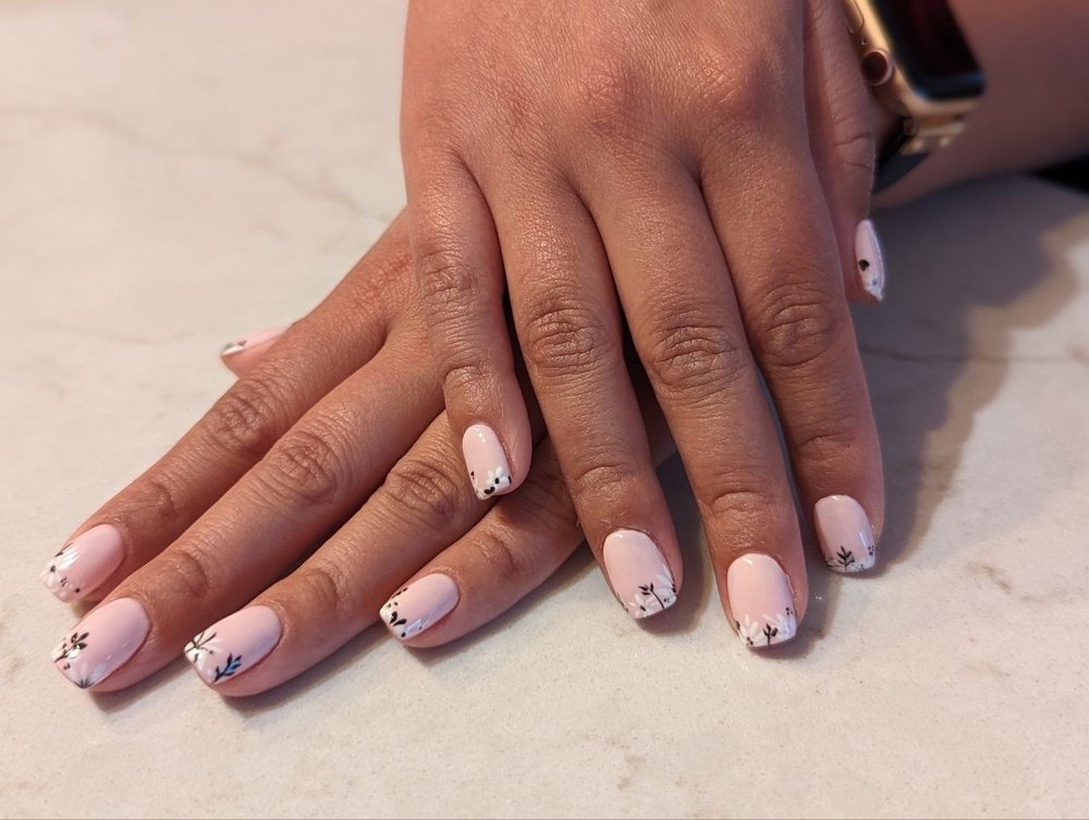 BLOOMINGNAIL’S - Updated September 2024 - 54 Photos & 41 Reviews - 411 ...