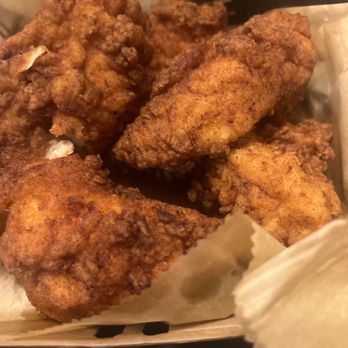 CHUCKS HOT CHICKEN - Updated May 2024 - 35 Photos & 40 Reviews - 9816 ...