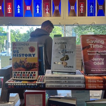 GREEDY READS - Updated September 2025 - 53 Photos & 40 Reviews - 1744 ...