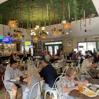 QUE BUENO - Updated December 2024 - 35 Photos & 27 Reviews - 407 N Lake ...