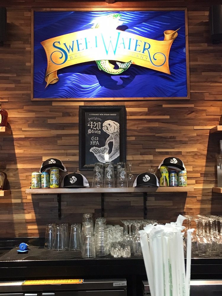 Last Call Bar, Atlanta | Roadtrippers