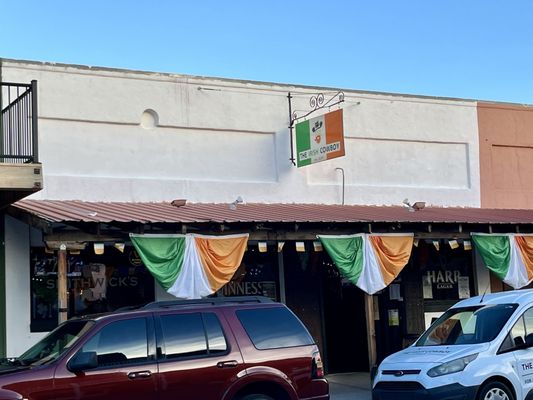 THE IRISH COWBOY - Updated April 2025 - 84 Photos & 86 Reviews - 305 N ...