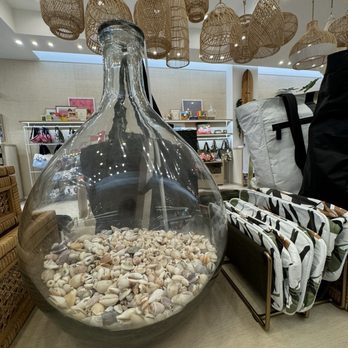 ALOHA COLLECTION - ALA MOANA CENTER - Updated September 2025 - 101 ...