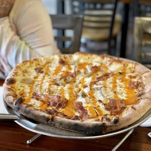 LOCAL PIE - BLUFFTON - Updated April 2025 - 74 Photos & 137 Reviews ...