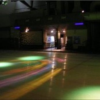 WATERFRONT LEISURE COMPLEX - Updated July 2025 - 8 Custom House Way ...