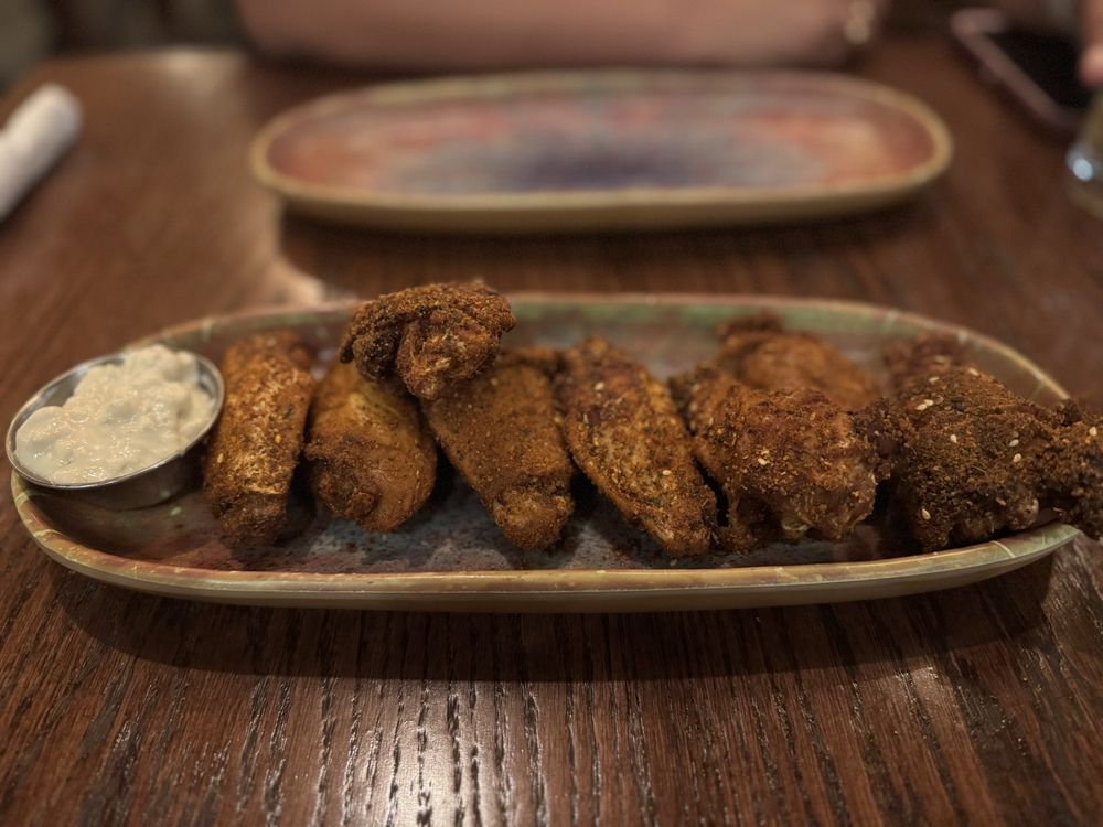 TAP IN - Updated December 2025 - 101 Photos & 35 Reviews - 2618 Lowry ...