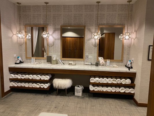 RELACHE SPA & SALON- GAYLORD ROCKIES RESORT & CONVENTION CENTER ...