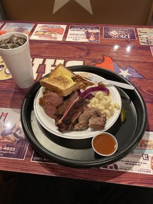 TEXAS PIT B-B-Q - Updated July 2024 - 62 Photos & 189 Reviews - 324 S ...