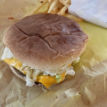 SNO-WHITE DRIVE IN - Updated July 2025 - 161 Photos & 185 Reviews - 223 ...