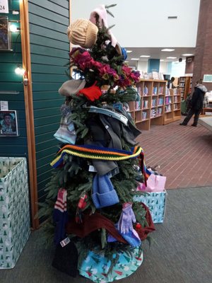 MILLER MEMORIAL CENTRAL LIBRARY - Updated October 2025 - 22 Photos ...