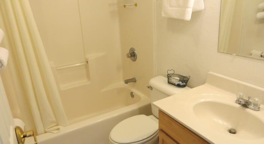 RED BUD COUNTRY INN - Updated October 2025 - 14 Photos & 10 Reviews ...