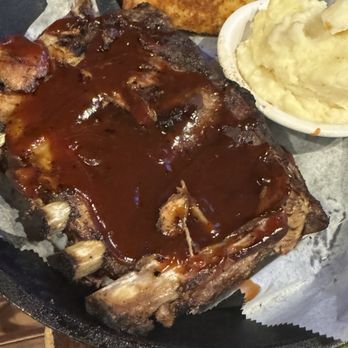 TOUCANS ALE HOUSE - Updated December 2025 - 126 Photos & 277 Reviews ...