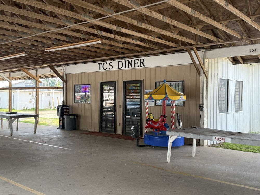 TC’S DINER - Updated September 2025 - 1717 N T St, Pensacola, Florida ...