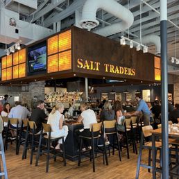 SALT TRADERS ZILKER - Updated March 2025 - 953 Photos & 500 Reviews ...