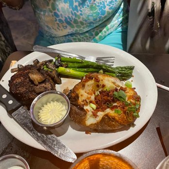 VISANI - Updated February 2025 - 96 Photos & 182 Reviews - 2400 Kings ...