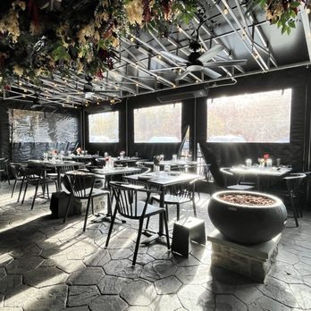 BAR REVERIE - Updated January 2026 - 53 Photos & 57 Reviews - 4017 ...