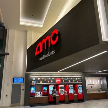 AMC DINE-IN SUNNYVALE 12 - Updated August 2024 - 444 Photos & 142 ...