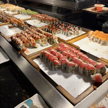 ICHIYAMI BUFFET & SUSHI - Updated December 2025 - 1061 Photos & 942 ...