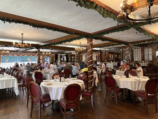 THE MILLERIDGE INN - Updated December 2025 - 835 Photos & 896 Reviews ...