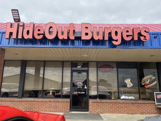 HIDEOUT BURGERS - Updated September 2024 - 52 Photos & 126 Reviews ...