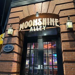 MOONSHINE ALLEY - Updated January 2026 - 146 Photos & 87 Reviews - 52 ...
