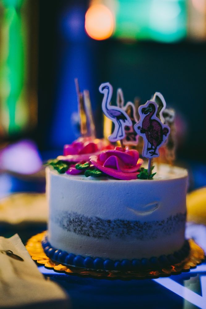 QUEEN’S BAKERY - Updated January 2026 - 451 Photos & 385 Reviews - 809 ...