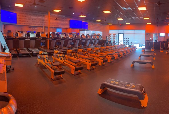 ORANGETHEORY FITNESS - Updated January 2026 - 13 Reviews - 790 N ...