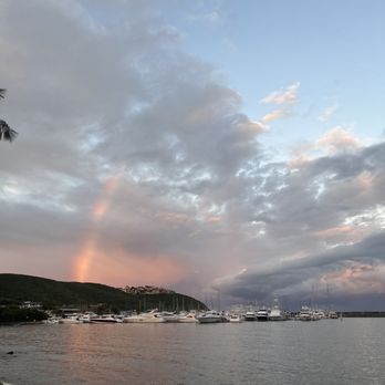 EL CAYO - Updated January 2025 - 74 Photos & 57 Reviews - Carretera ...