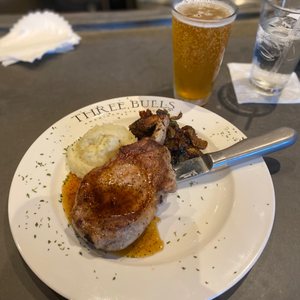 THREE BULLS AMERICAN STEAKHOUSE - 132 Photos & 107 Reviews - 1480 River ...