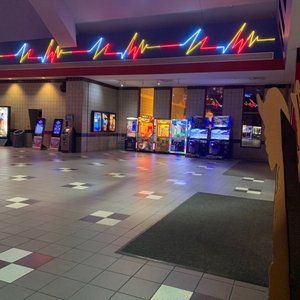 CINEPLEX ODEON DEVONSHIRE MALL CINEMAS - Cinema - 3100 Howard Avenue ...