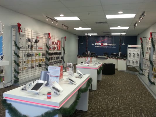 VERIZON WIRELESS PREMIUM RETAILER - 530 Adams Shoppes, Mars ...