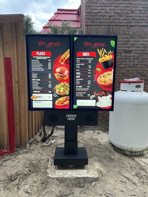 THE GRILL OUT - Updated July 2025 - 13280 N Hwy 19, Salt Springs ...