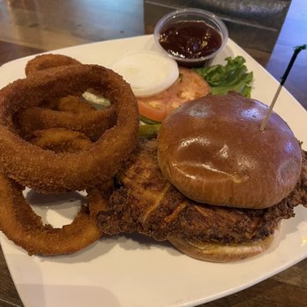 FRONT ROW BAR - EATERY - EVENTS - Updated September 2025 - 39 Photos ...