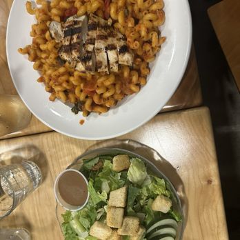 THE UNDERPASS BAR AND GRILL - Updated December 2025 - 56 Photos & 42 ...