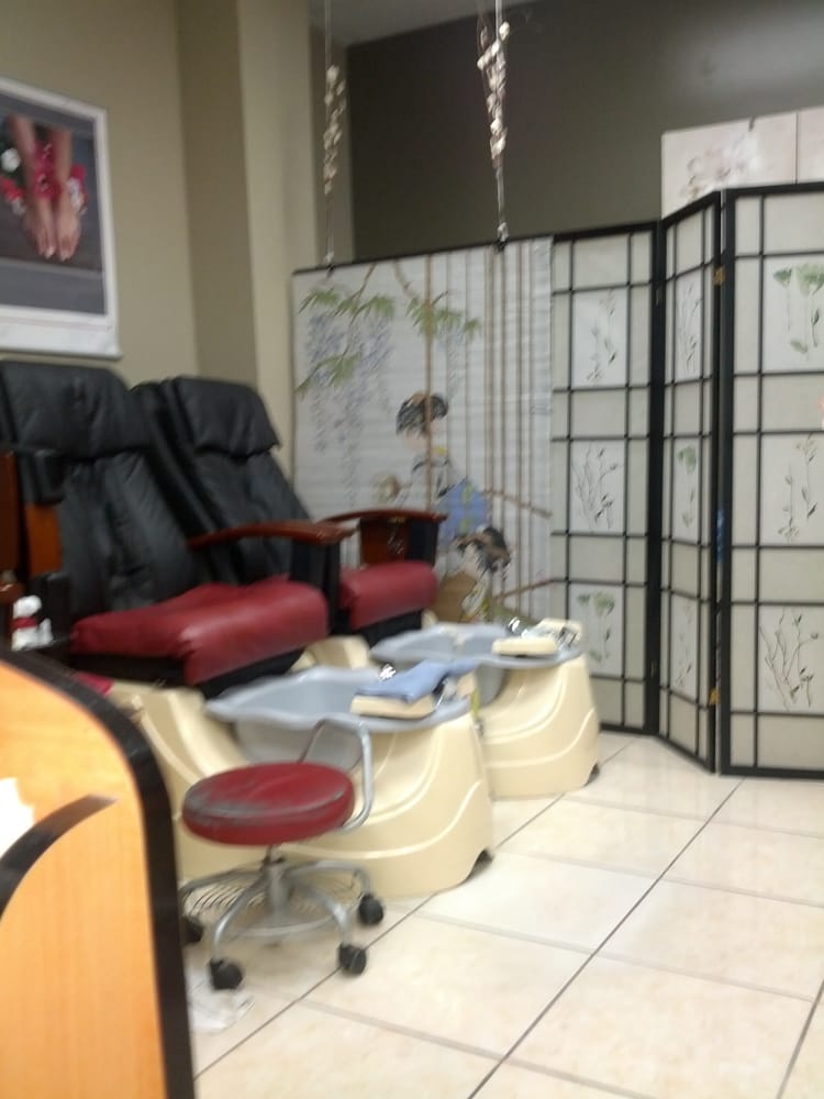 REGAL NAILS, SALON & SPA - Updated July 2025 - 2701 East Fletcher Ave ...