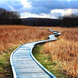 THE LAMP POST INN - Updated July 2025 - 73 Photos & 106 Reviews - 1601 ...