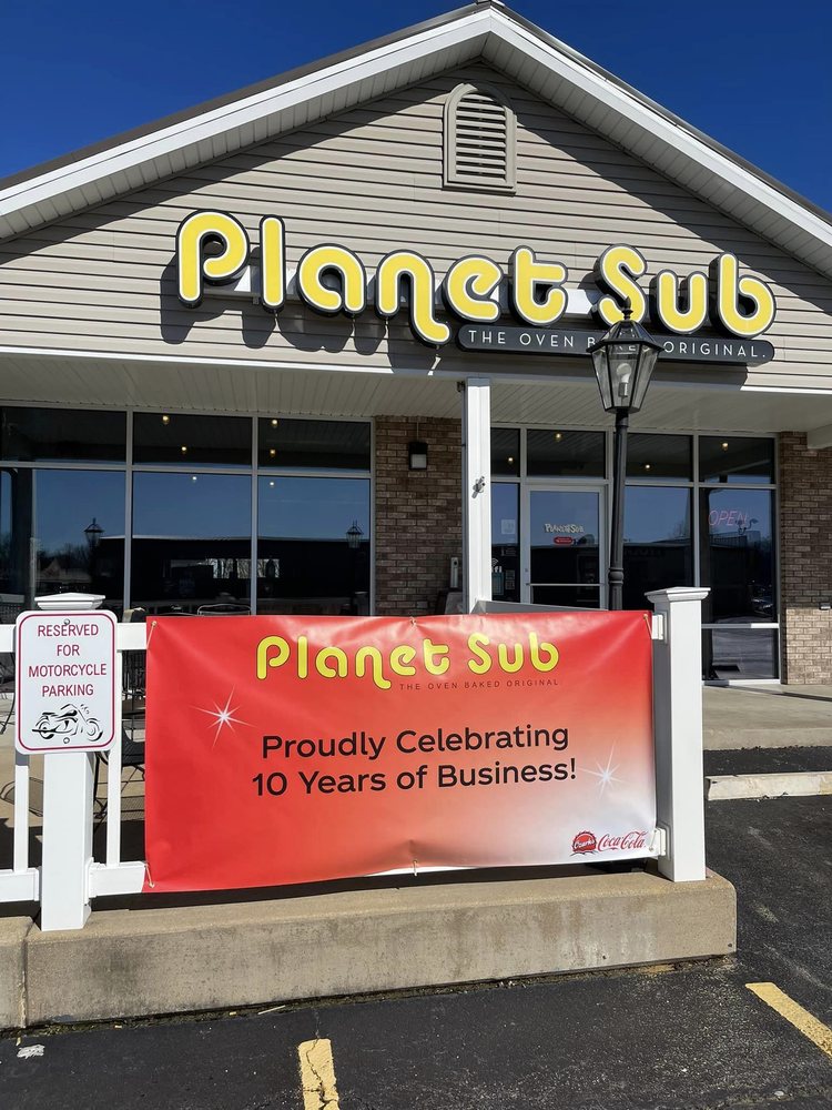 PLANET SUB - 43 Photos & 32 Reviews - 194 C North Old Highway 66 ...