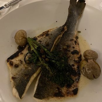 MOOO.... BEACON HILL - Updated June 2024 - 1459 Photos & 1069 Reviews ...