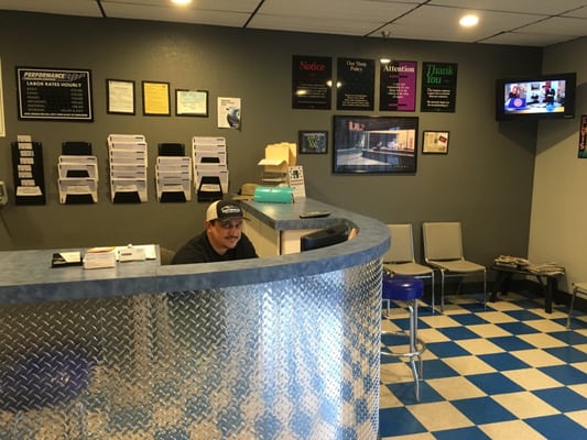 CARE COLLISION - Updated December 2025 - 26 Photos & 34 Reviews - 1400 ...