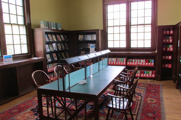 CURTIS MEMORIAL LIBRARY - Updated December 2025 - 32 Photos & 11 ...