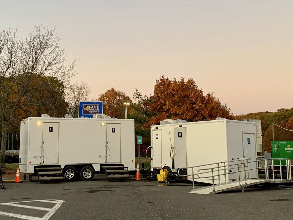 MODENA TRAVEL PLAZA - Updated October 2025 - 41 Photos & 30 Reviews ...