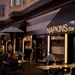 NAPKINS BAR AND GRILL - Updated December 2025 - 2619 Photos & 1793 ...