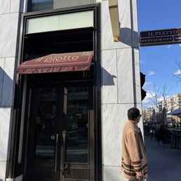 IL PIATTO - Updated December 2025 - 388 Photos & 241 Reviews - 900 ...