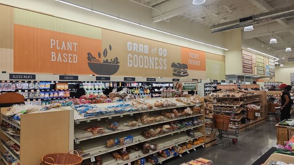 SPROUTS FARMERS MARKET - Updated December 2025 - 75 Photos & 59 Reviews ...