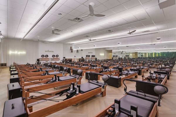 CLUB STUDIO - Updated May 2026 - 32 Photos - 755 Brookhaven Ave ...